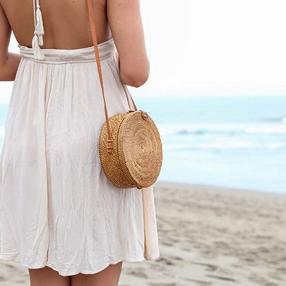 Bags | 5 Off Sale Round Wicker Purse Hand Woven | Poshmark